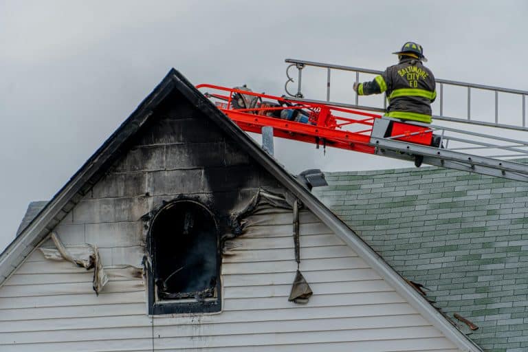 Fire Blankets: How They Work and When to Use Them for Maximum Fire ...